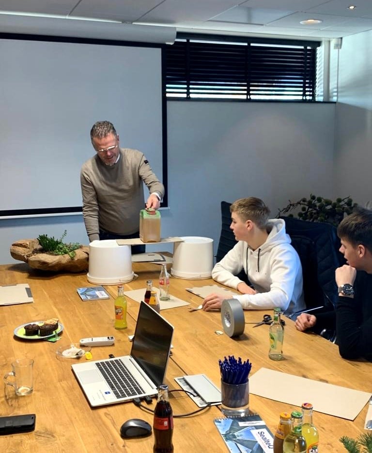 Leerlingen Ubbo Emmius maken kennis met SealteQ – SealteQ Leerlingen Ubbo Emmius maken kennis met SealteQ – SealteQ