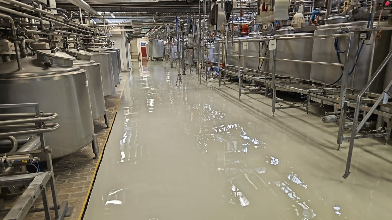 Nieuwe kunststof vloerafwerking voor Royal Smilde Foods – SealteQ